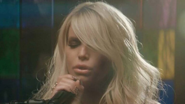 Jessica Simpson Releases First Music Video 'Particles' In 13 Years ...