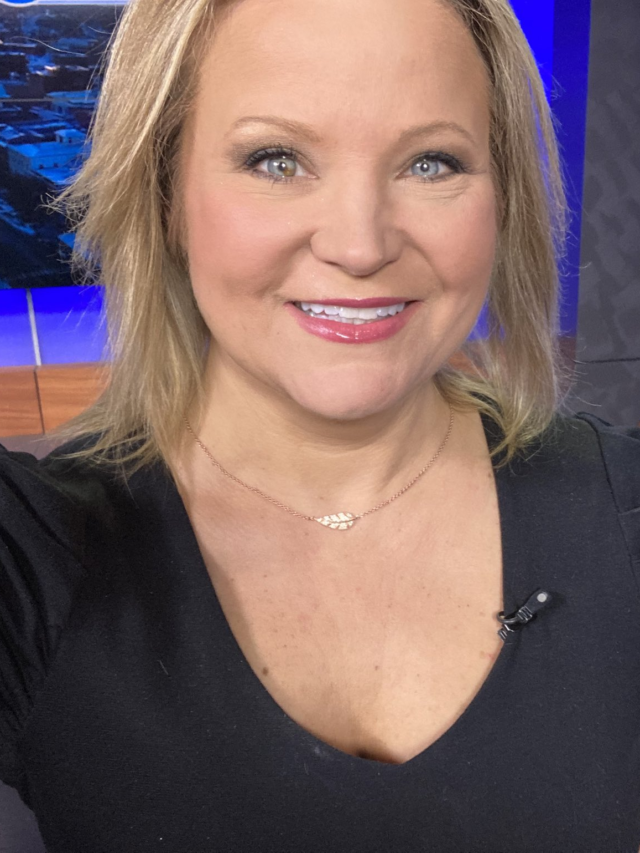 Albany TV anchor Heather Kovar suspended after slurring through ...